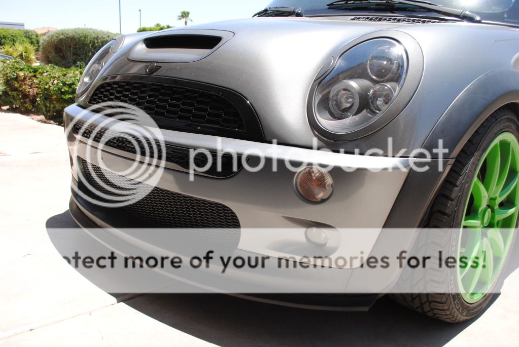 Just installed the QwikLip on my Dark Silver R53! | MiniTorque.com