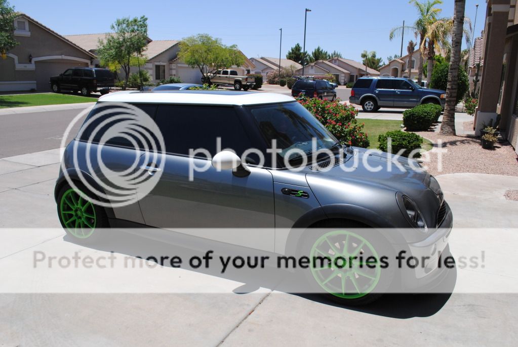 Just installed the QwikLip on my Dark Silver R53! | MiniTorque.com